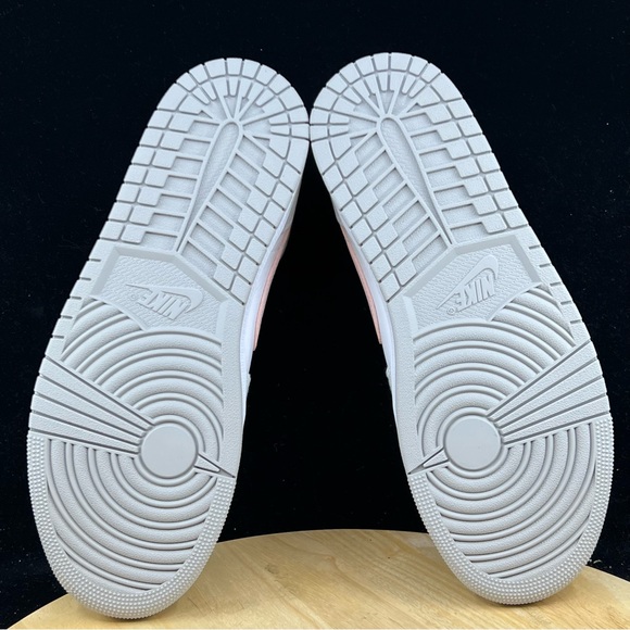 Jordan | Shoes | Nike Air Jordan Mid Se White Light Iron Ore Womens 115 ...